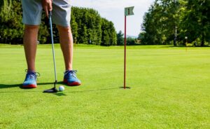 How to Measure Putter Length in 6 Steps: Deciding on the Right Length